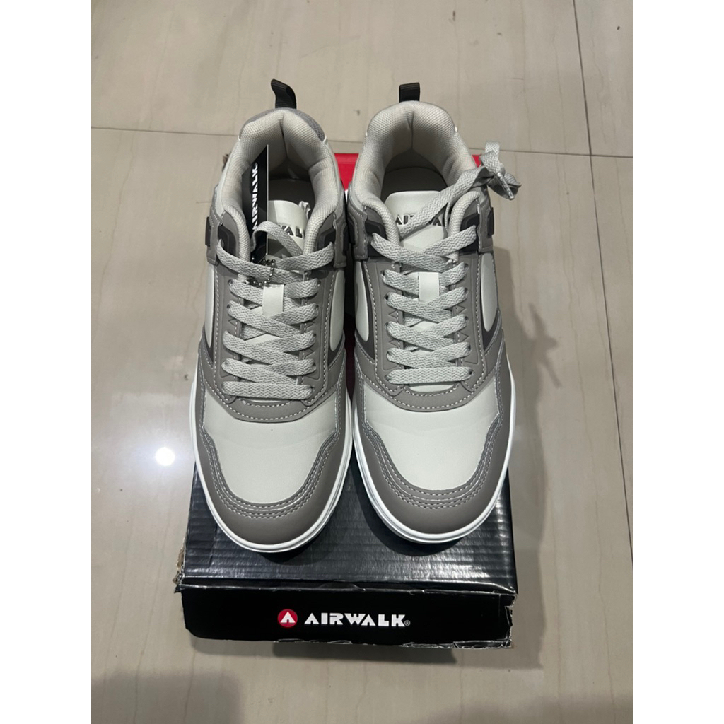 Airwalk Dusty Grey/ Brown 100% Original | Shopee Philippines