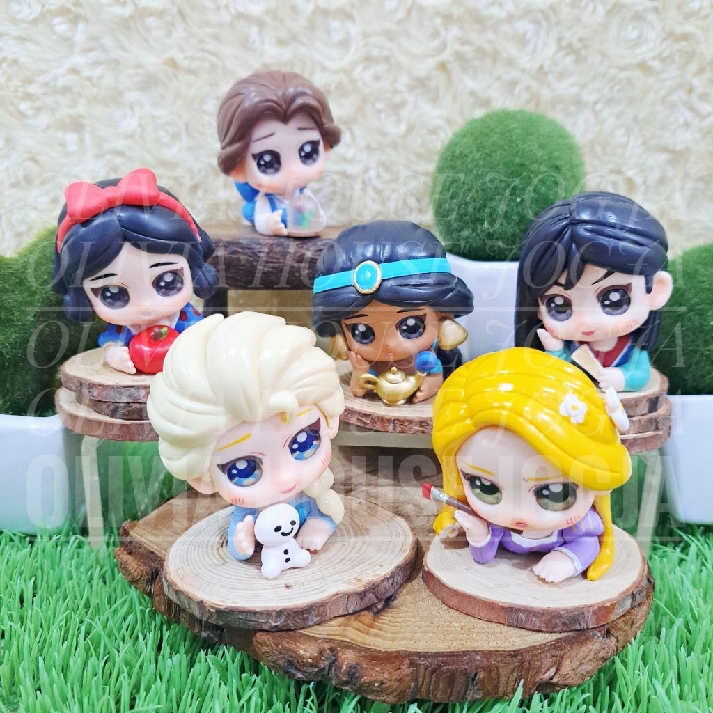 Action Figure Lying Princess Cake Topper Princess Chubby Figurine ...