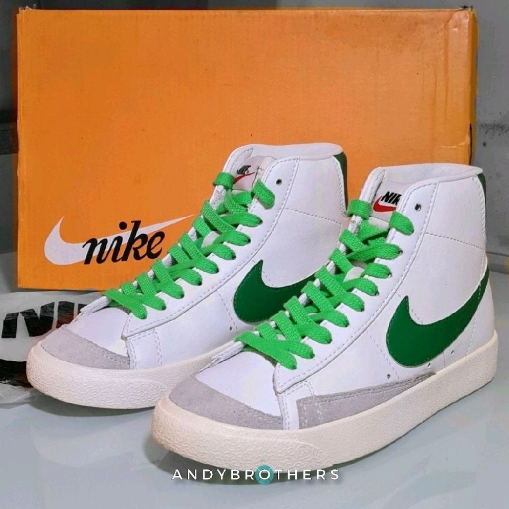 Preloved Sneakers Second Hand/ - Nike Blazer Mid '77 Vintage (White n ...