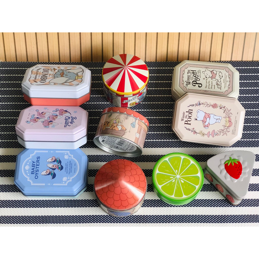 Disney edition tin box cats Cat pooh cake organizer original japan ...