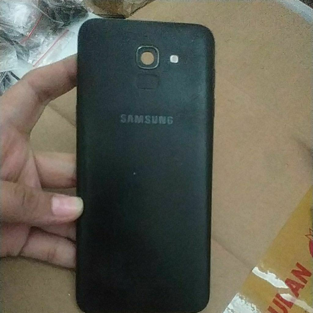TOMBOL USED BACKDOOR SAMSUNG J600 COMPLETE BUTTON LESS CAMERA GLASS ...