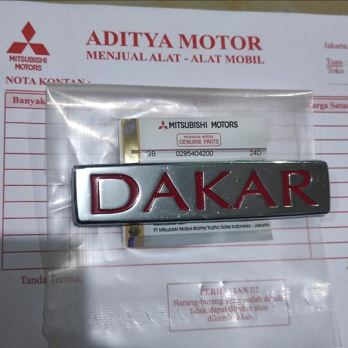 DAKAR brand logo emblem on the rear trunk of the PAJERO SPORT all new ...