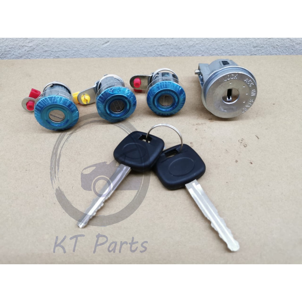 TOYOTA AVANZA F601 / F602 DOOR KEY LOCK SET / PINTU KUNCI KEY LOCK FULL ...