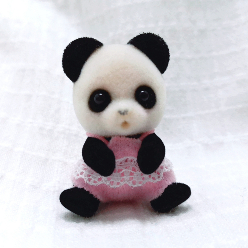 Sylvanian Families Pookie Panda Family | Shopee Philippines