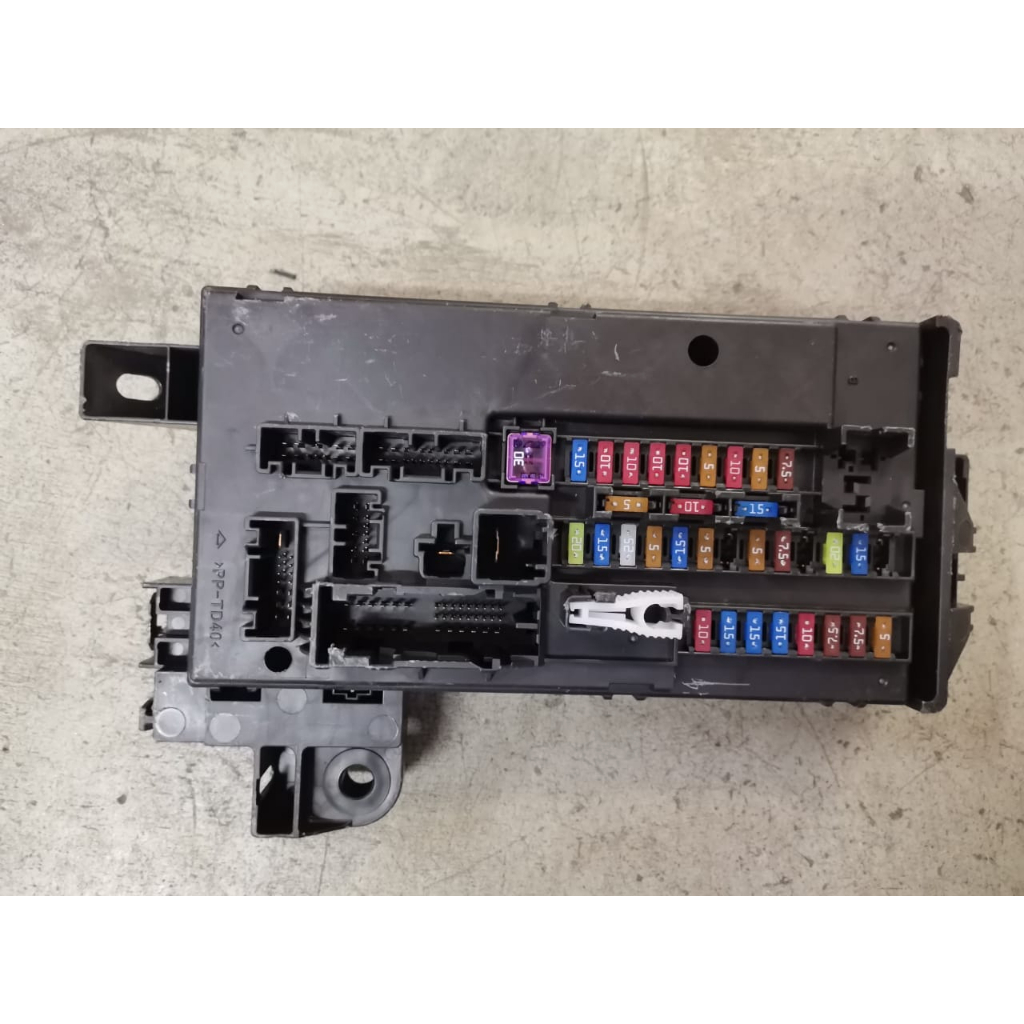 Produa axia fuse box (L-L) | Shopee Philippines