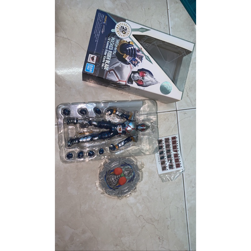 Bandai Authentic Shfiguarts Kamen Rider Blade 20th rider kick ...