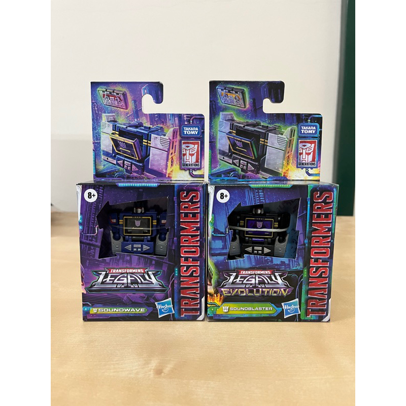 Transformers Legacy Core Class ~ Soundwave Soundblaster | Shopee ...