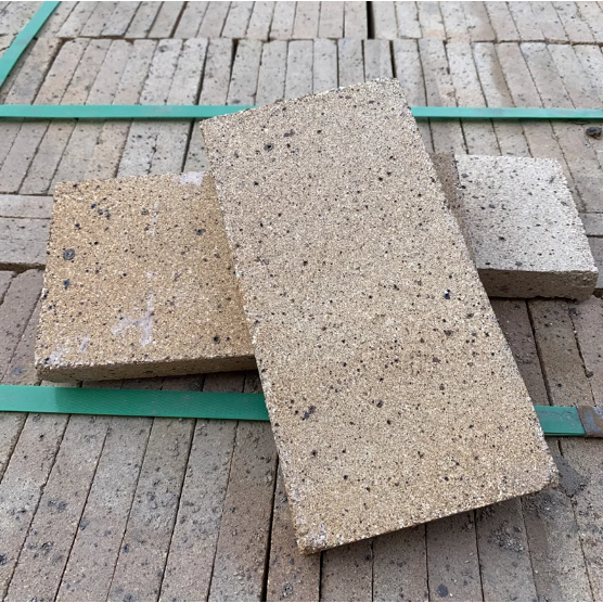 BATU BATA TAHAN API FIREBRICKS HIGH TEMPERATURE FIRE BRICKS | Shopee ...