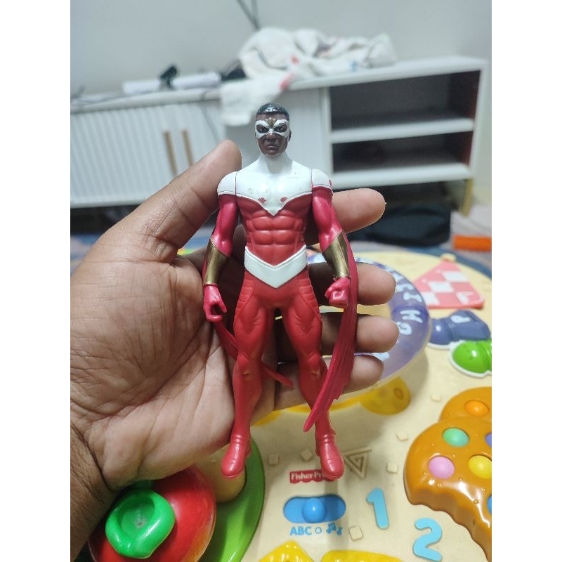 MARVEL LEGENDS FALCON HAWK FIGURE'S | Shopee Philippines