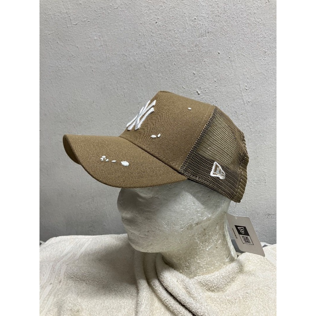 New Era Trucker NY Splash Paint Camel Cap ( Jepun Release) | Shopee ...