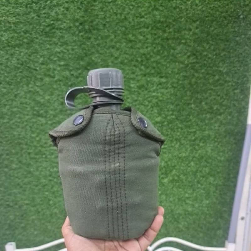 1 SET WATER BOTTLE/ BOTOL AIR COVER HIJAU & HITAM UNTUK AKTIVITI ...