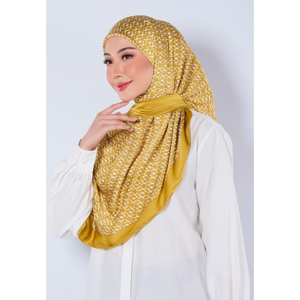 ARIANI SQUARE ICONIC VOL 3 | Shopee Philippines