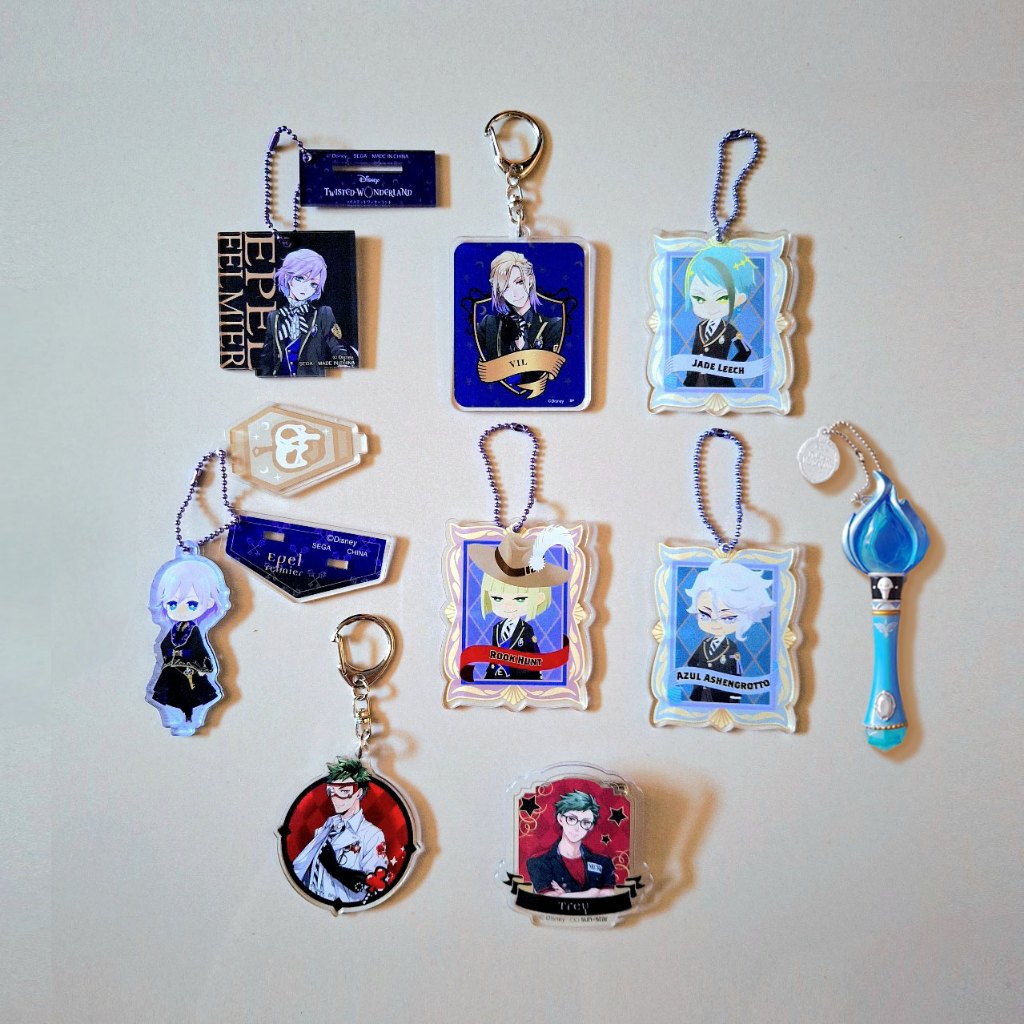 Twisted Wonderland Keychain Keyring Epel Lilia Ignihyde Azul Jade Rook ...