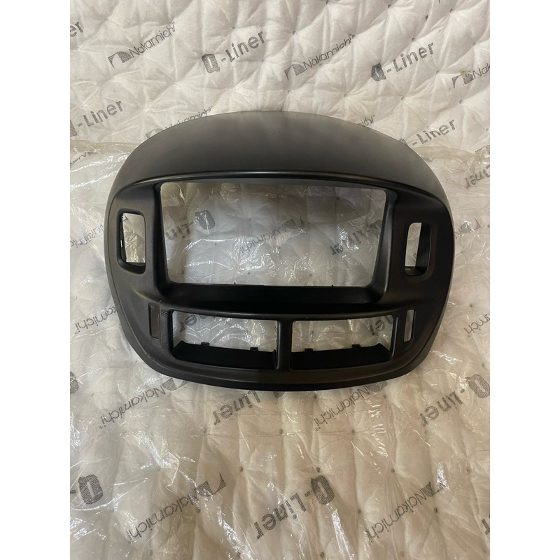Toyota Estima acr 30 radio player casing (Used) | Shopee Philippines