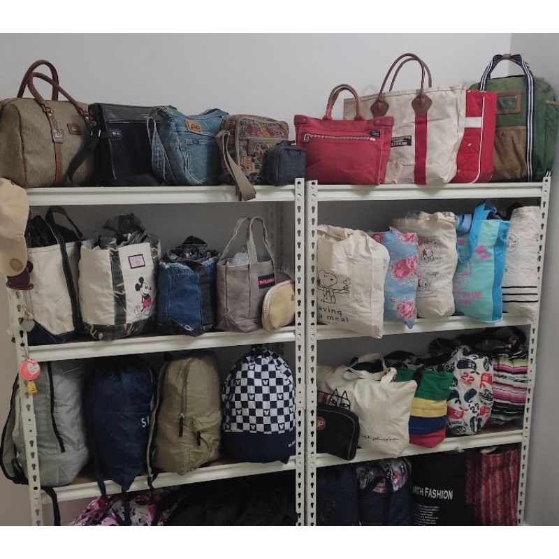 lock BAG during live (Willy Boyz Goodies) selling BAG only | Shopee ...