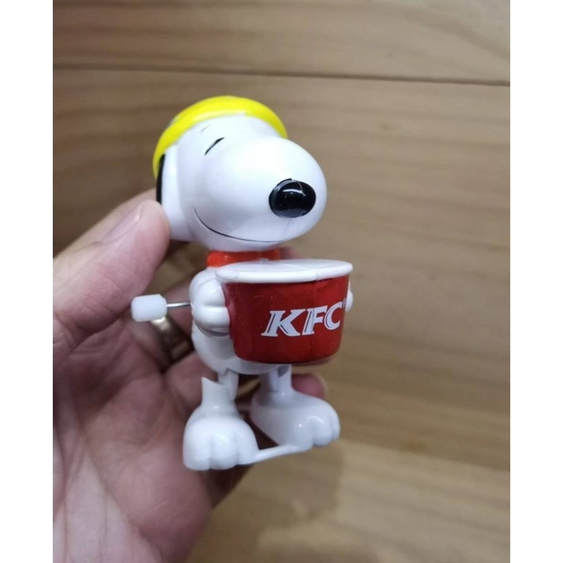 KFC Snoopy Wind Up Toy set | Shopee Philippines