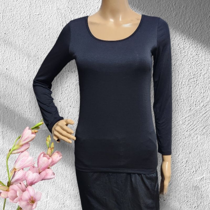 PW347 (M) Uniqlo Heattech Crew Neck Thermal innerwear padded | Shopee ...