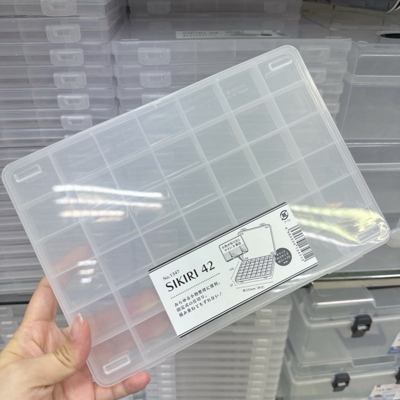Daiso Organiser Box Partition Box Storage Small Jewel Box Sikiri ...