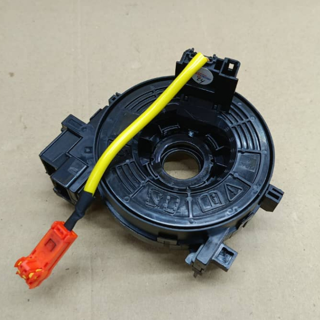 TOYOTA HIACE KDH200 / INNOVA TGN140 / FORTUNER GUN155 / HILUX REVO ...