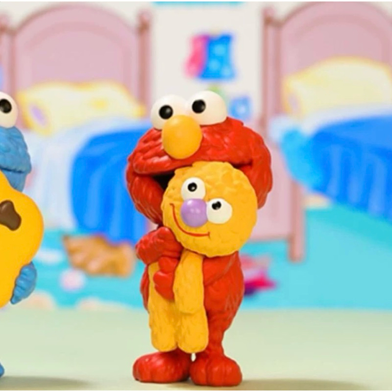 Popmart official POPMART Sesame Street Elmo With David Figure | Shopee ...