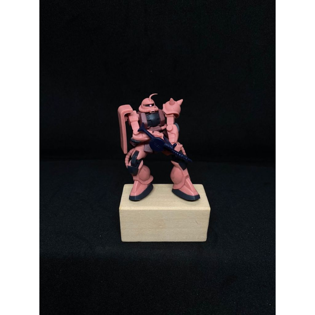 Gashapon HG Series Char Aznable Collection Series: MS-06S Char's Custom ...