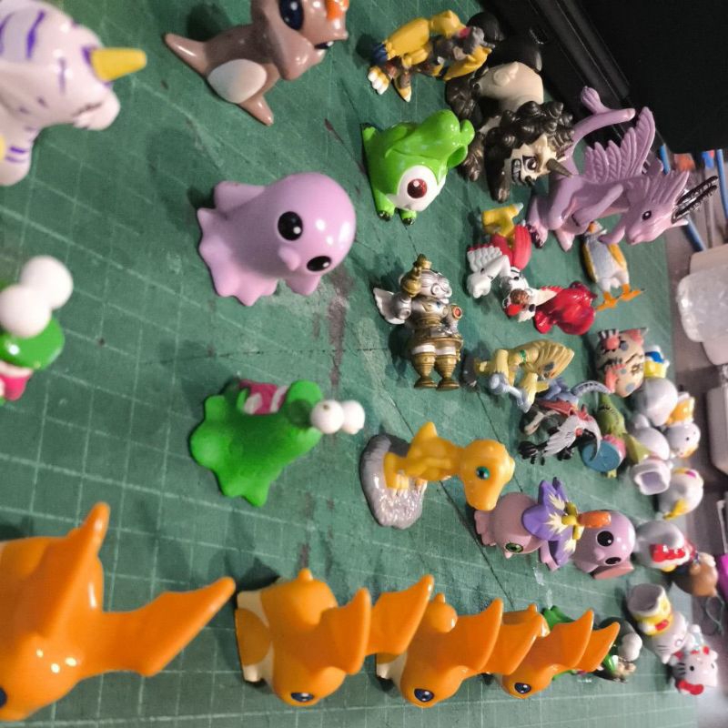 Digimon , Pokemon , Yu-Gi-Oh , Hello Kitty and others mini Toy Vintage ...