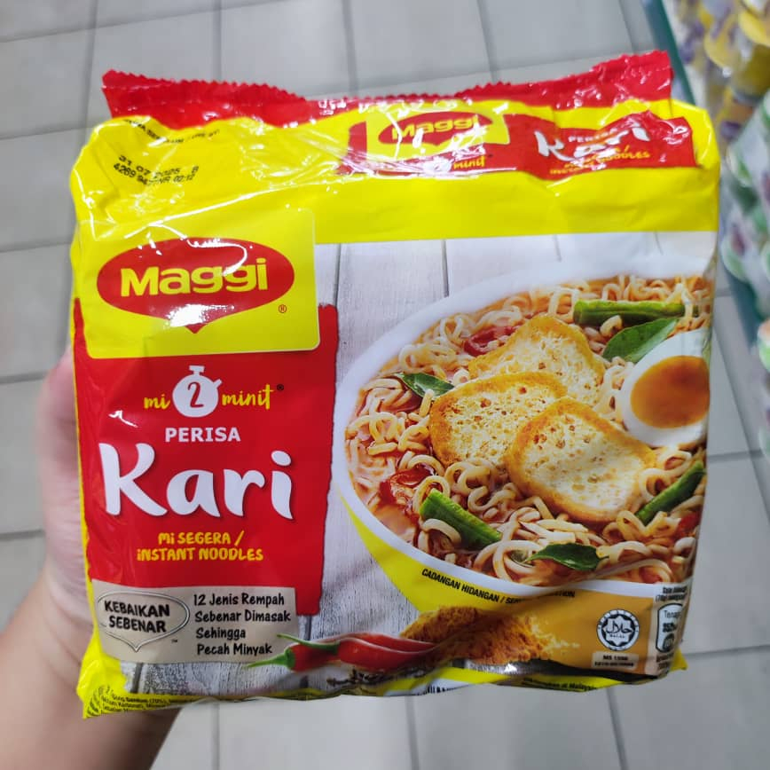 Maggi Curry Flavor Maggi Curry 5 packets | Shopee Philippines