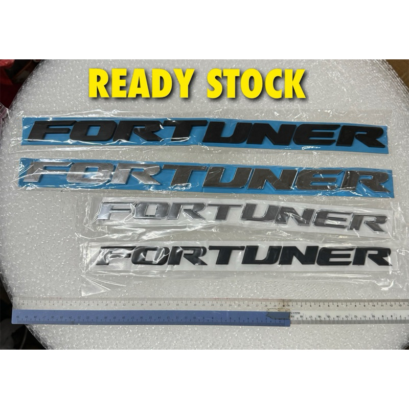 emblem fortuner chrome dan hitam 34cm 43cm toyota fortuner emblem ...