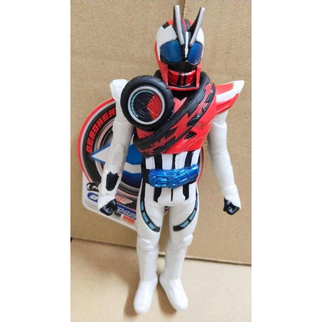 BANDAI Rider Hero Series RHS: Kamen Rider Mach Dead Heat (Kamen Rider ...