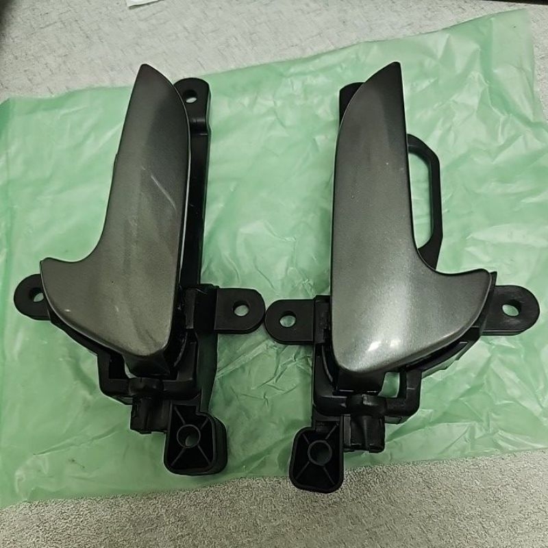PROTON PERSONA VVT 2016-2022 IRIZ DOOR INNER HANDLE | Shopee Philippines