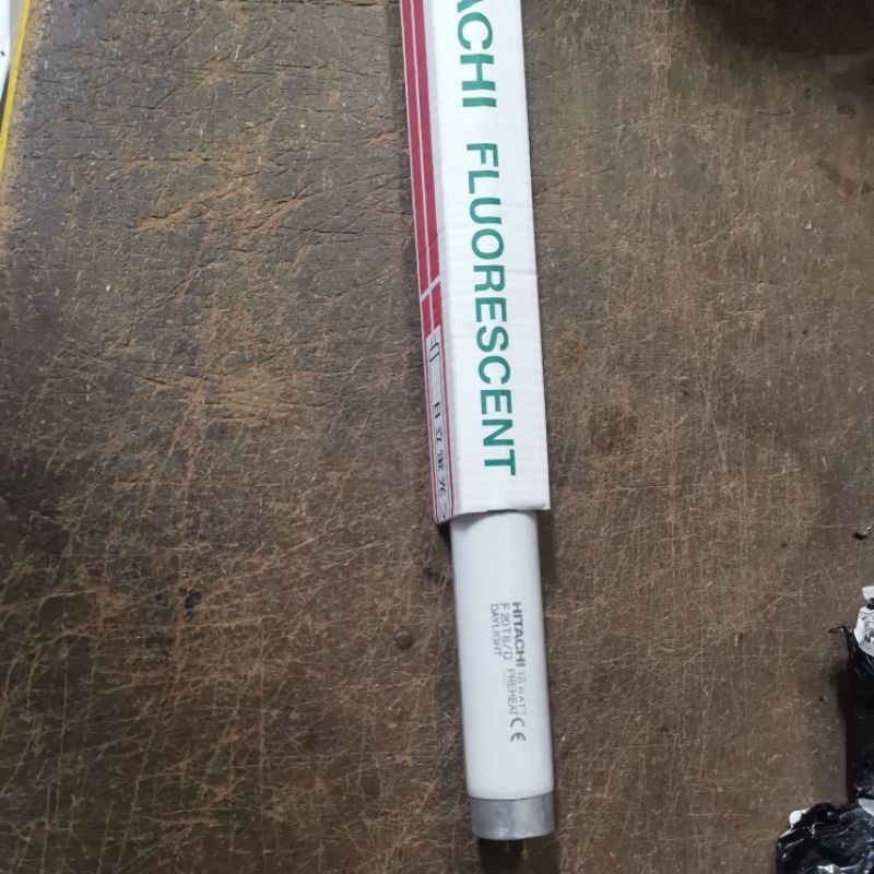 Hitachi 18w 2 feet Fluorescent Tube x 25pcs | Shopee Philippines