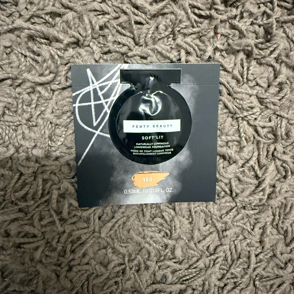 FENTY BEAUTY by Rihanna Soft’Lit Naturally Luminous Longwear Foundation ...