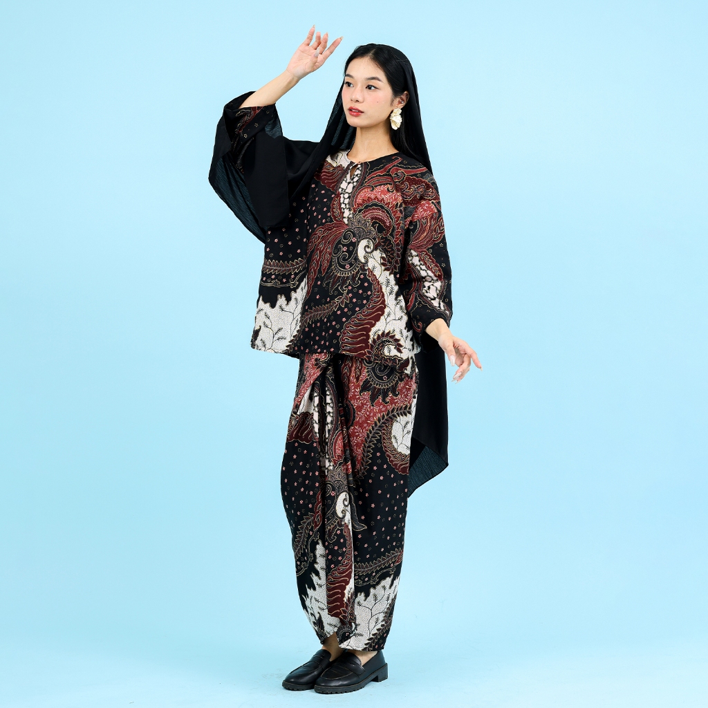 Maiya Kurung ( ironless, lightweight top with instant pario ) | Shopee ...
