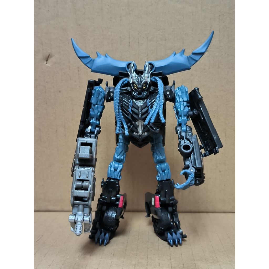 Transformers TLK Movie 5 Deluxe Vehicon Loose Complete | Shopee Philippines