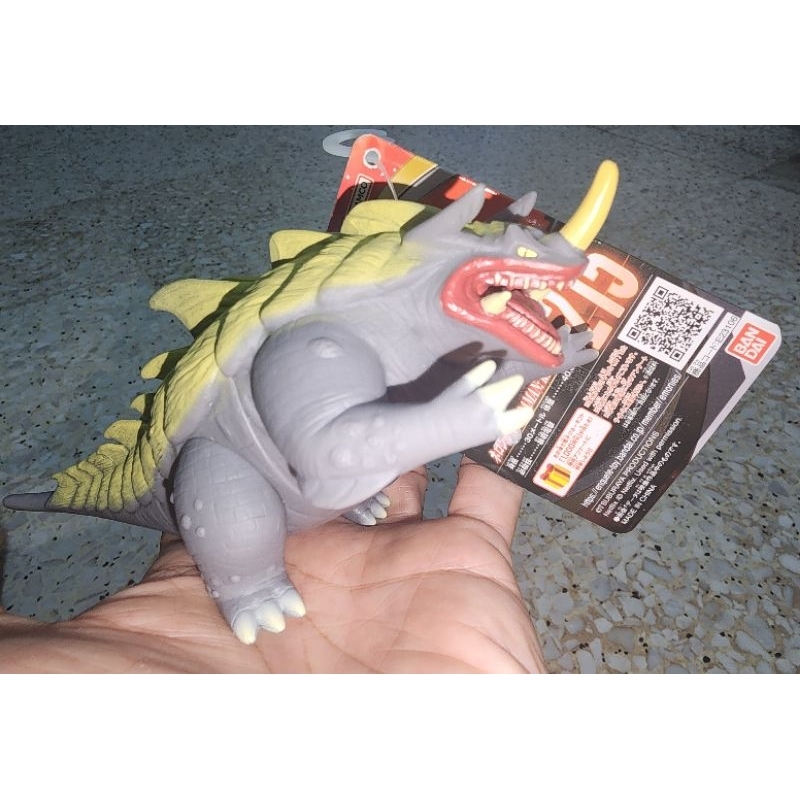 Bandai Ultraman Ultra Monster Kaiju Neronga sofubi 5.5 spark doll with ...