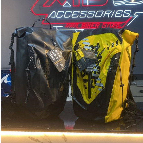 Hypergear Dry Pac Pro Gold SE Fast Slot Waterproof Backpack (30L ...