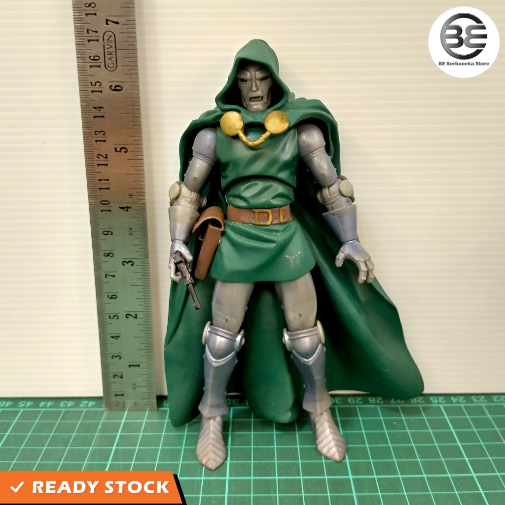 Used 2007 Marvel Legends 6" Dr. Doom (removable face mask) | Shopee ...