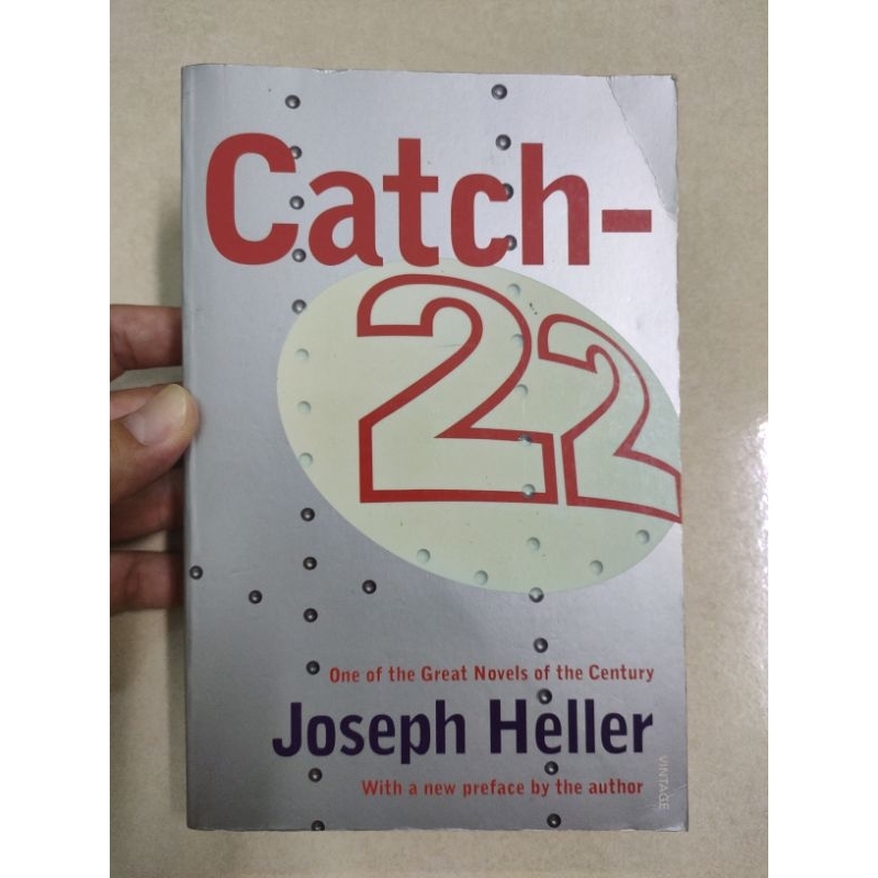 [BB] [Used] Catch-22 by Joseph Heller (Vintage Classics Library ...