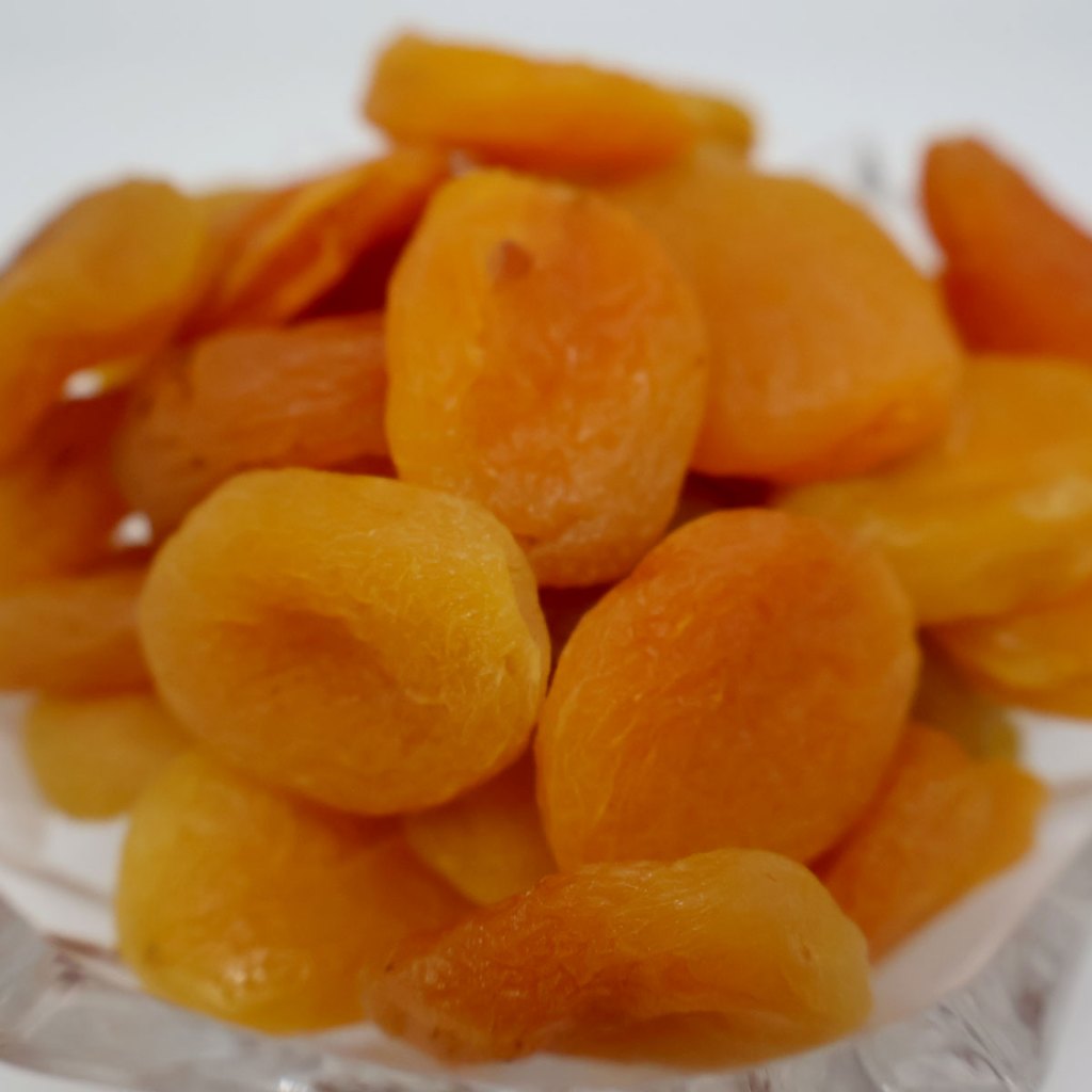 DRIED APRICOTS WHOLE PITTED NO. JUMBO {800g, 400g, 200g} | Shopee ...