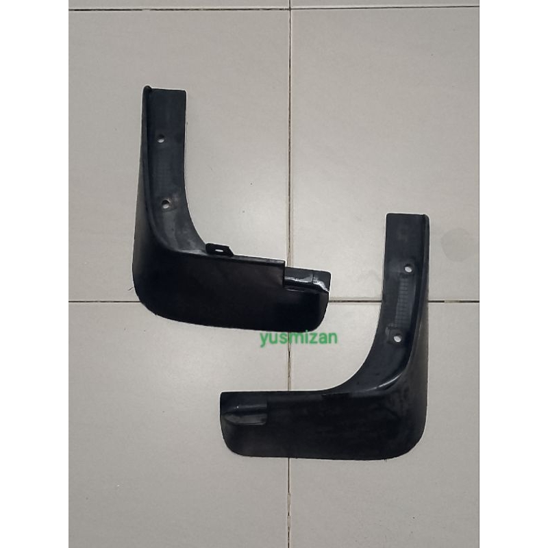 NISSAN NV200 MUDFLAP REAR BUMPER | Shopee Philippines