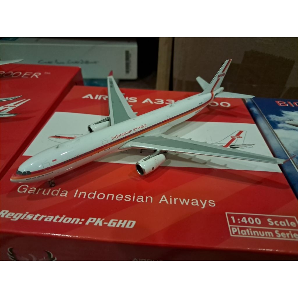 1/400 scale Garuda Retro Livery/Colours Airbus A330/Boeing 777 Aircraft ...