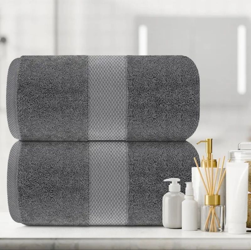 Tuala Hotel Hot Best Quality Hotel Towel Grade 550 Gm's standard hotel ...
