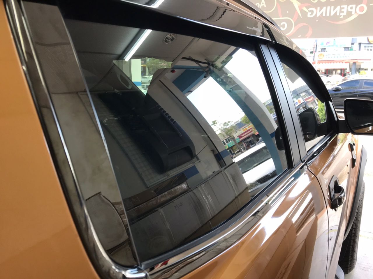 FORD RANGER T6 / T7 / T8 Dark Titanium Door Belt Outer Moulding Door ...