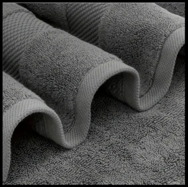 Tuala Hotel Hot Best Quality Hotel Towel Grade 550 Gm's standard hotel ...