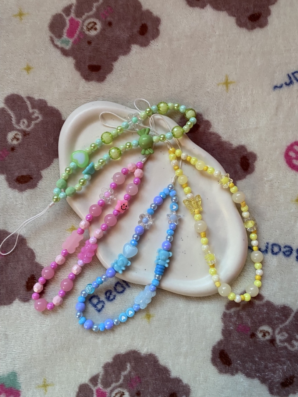 Handmade simple phone strap by enocraft.co + some preloved | Shopee ...