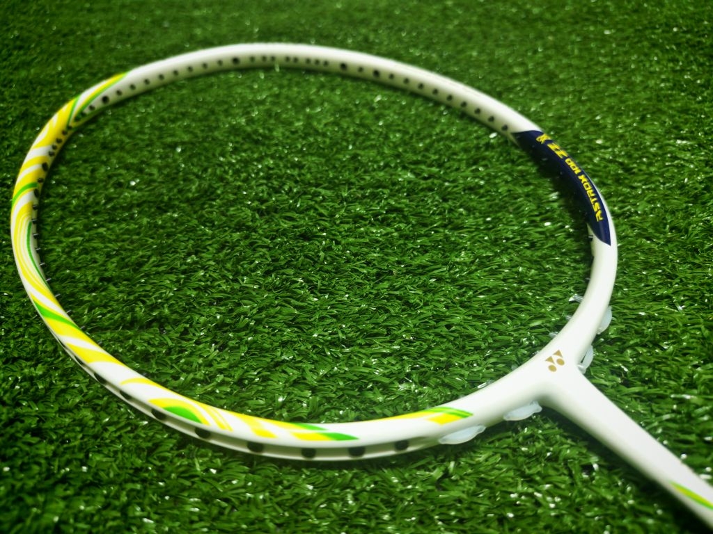 YONEX ASTROX 100ZZ VA NEW COLOUR VIKTOR AXELSEN (ADD ON “STRINGING ...