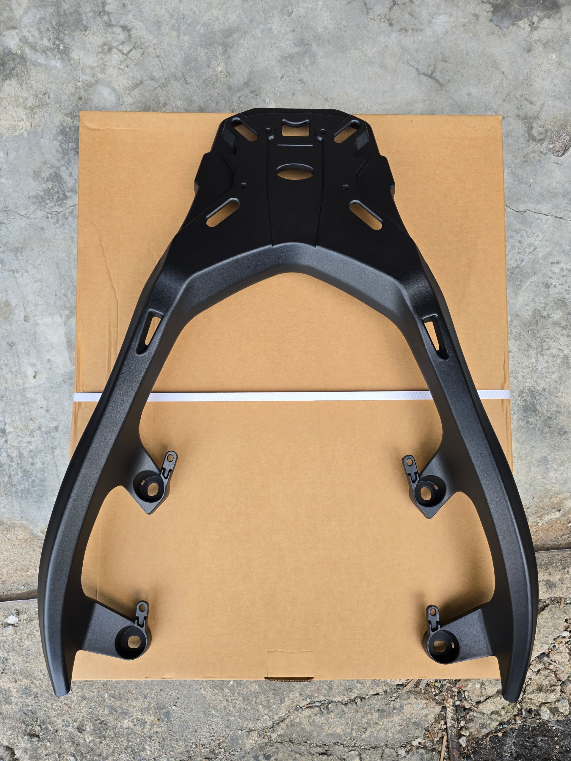 Rear Monorack Xmax v2 Heavy Duty Belakang Top Box Carrier Non Separate ...