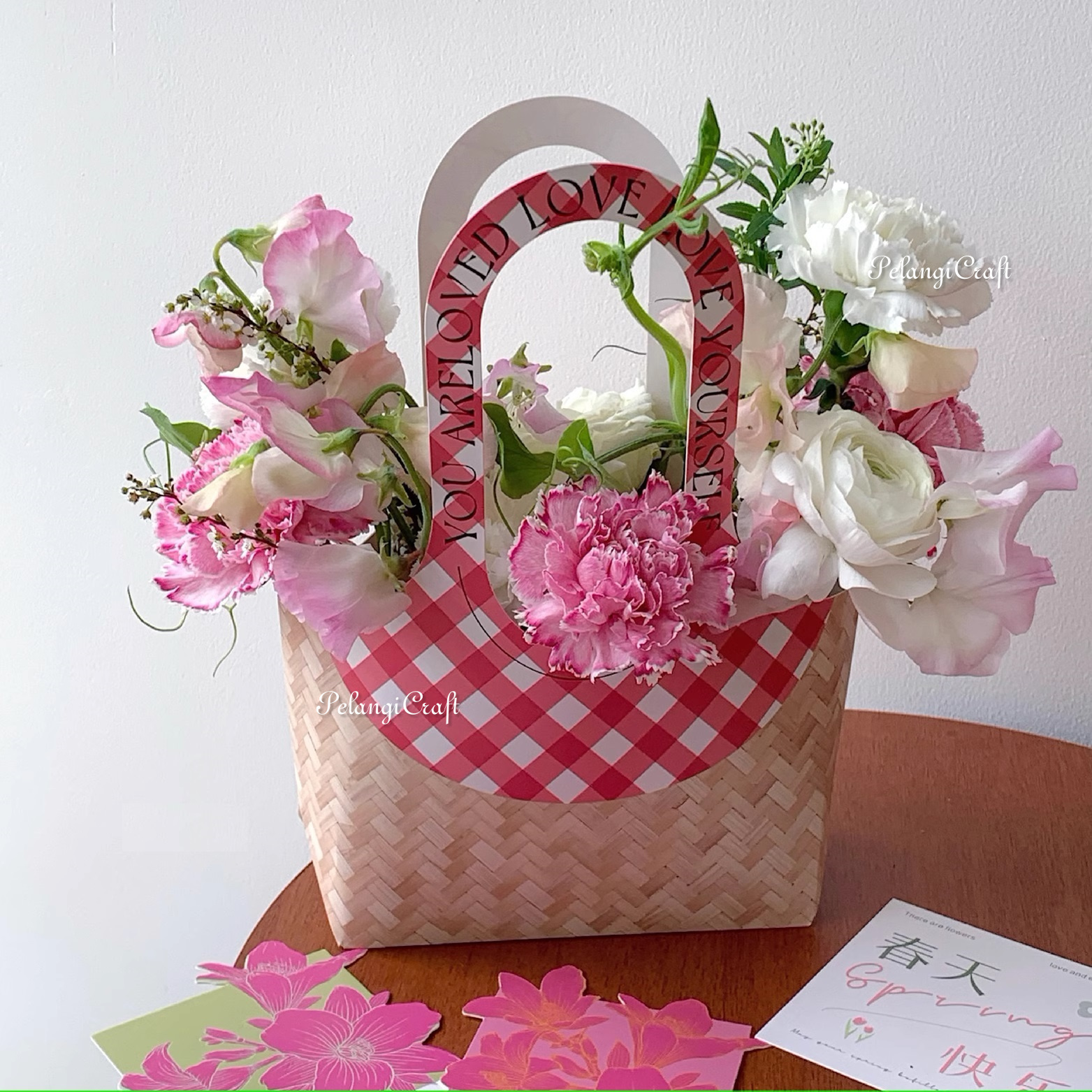 FOLDABLE BAMBOO CHECKER Flower Florist Bouquet Packaging Doorgift ...