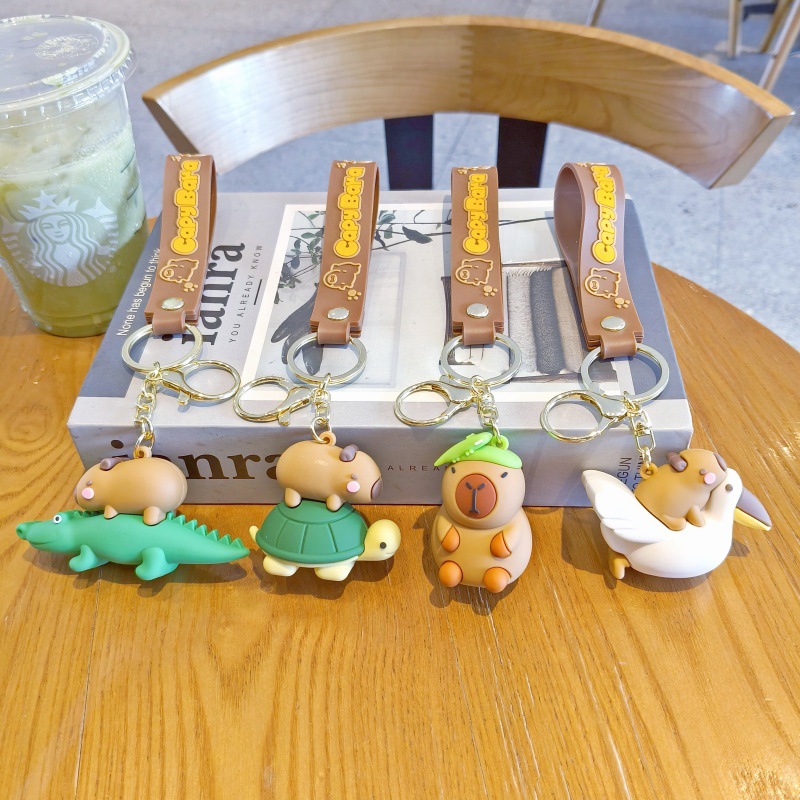 Creative Capybara Keychain CuteKeychain Birthday Capybara key chain ...