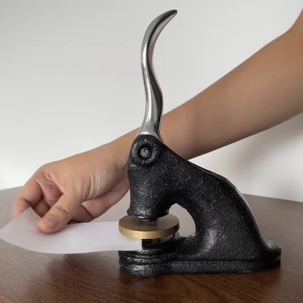 DESK TYPE (1-2 DAYS) Dryseal/Embosser (MANUAL OR MACHINE ENGRAVE) Professional Seal | Shopee ...